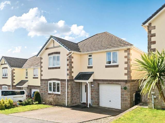 4 bedroom house for sale