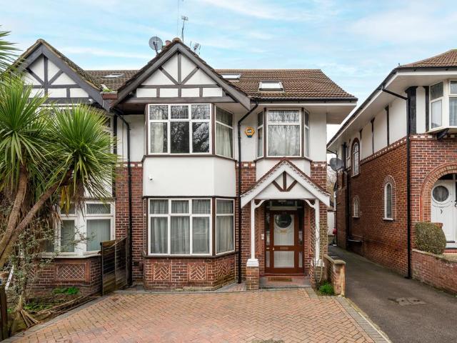 4 bedroom house for sale