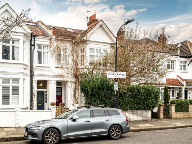 4 bedroom house for sale