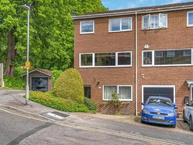4 bedroom house for sale