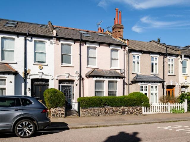 4 bedroom house for sale