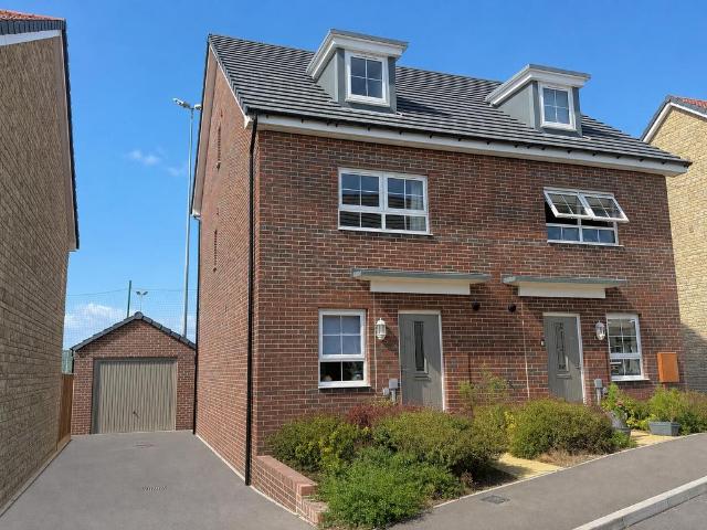 4 bedroom house for sale
