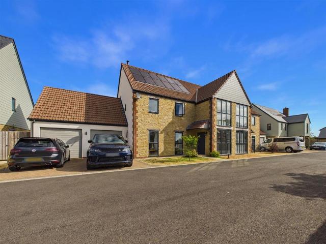 4 bedroom house for sale