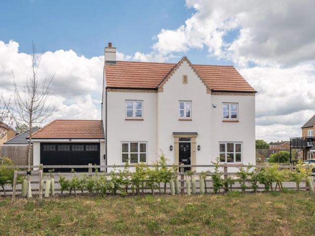 4 bedroom house for sale
