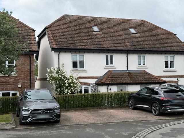 4 bedroom house for sale