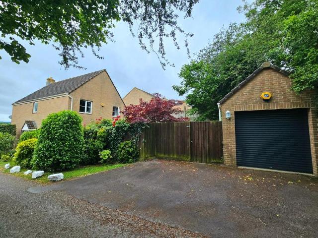 4 bedroom house for sale