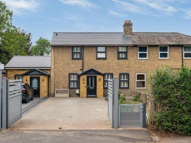 4 bedroom house for sale