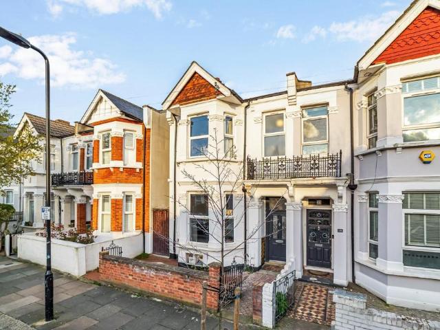 4 bedroom house for sale