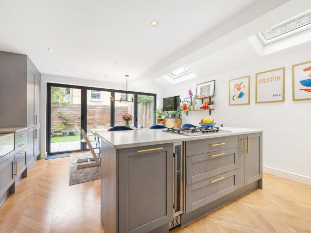 4 bedroom house for sale
