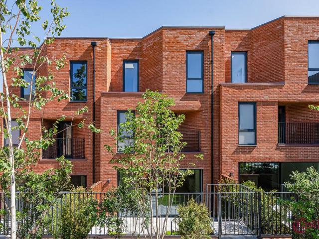 4 bedroom house for sale