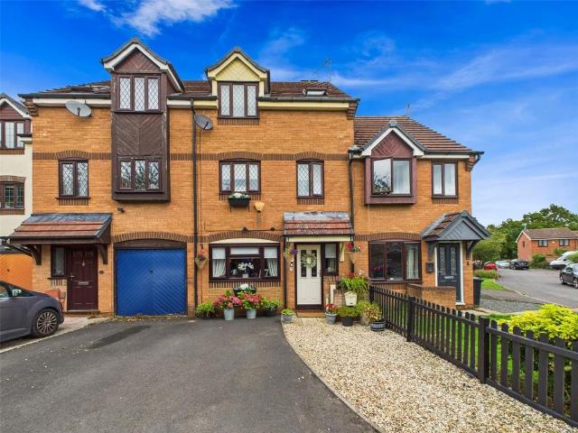 4 bedroom house for sale