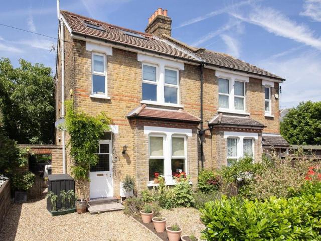 4 bedroom house for sale