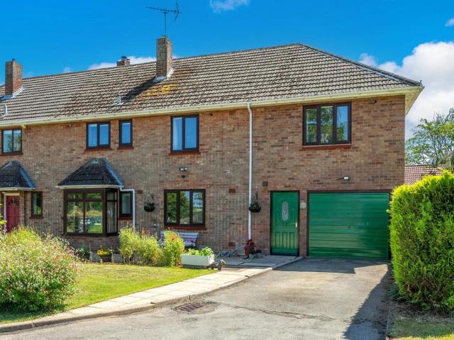 4 bedroom house for sale