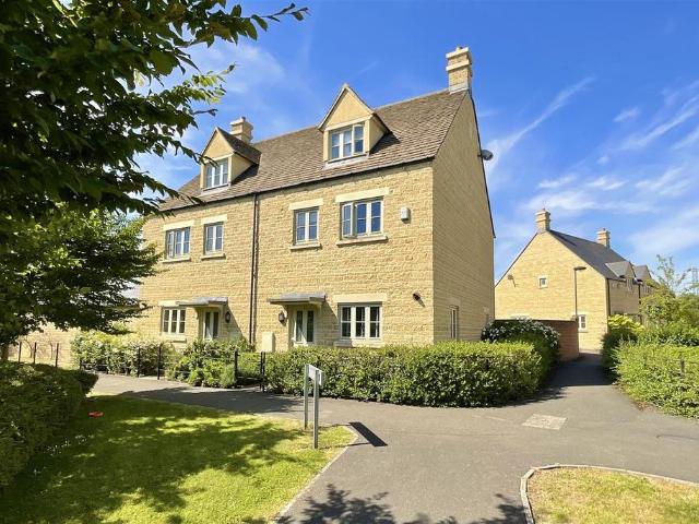 4 bedroom house for sale
