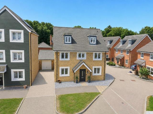 4 bedroom house for sale