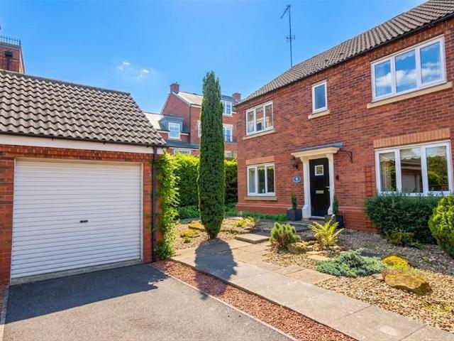 4 bedroom house for sale