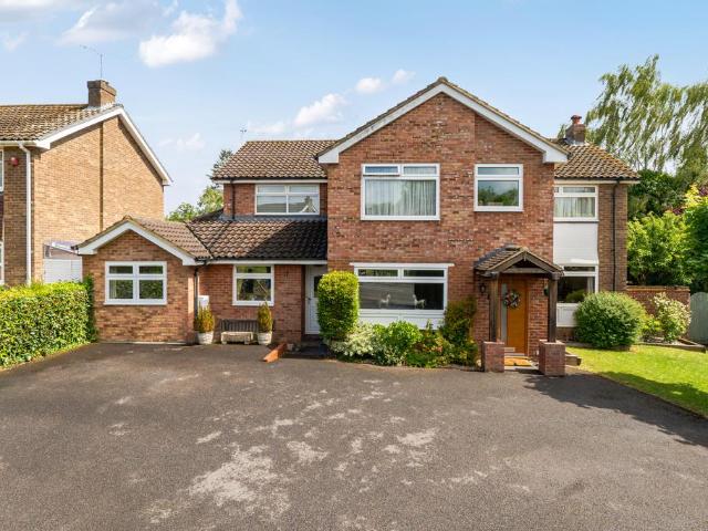 4 bedroom house for sale