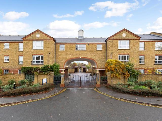 4 bedroom house for sale