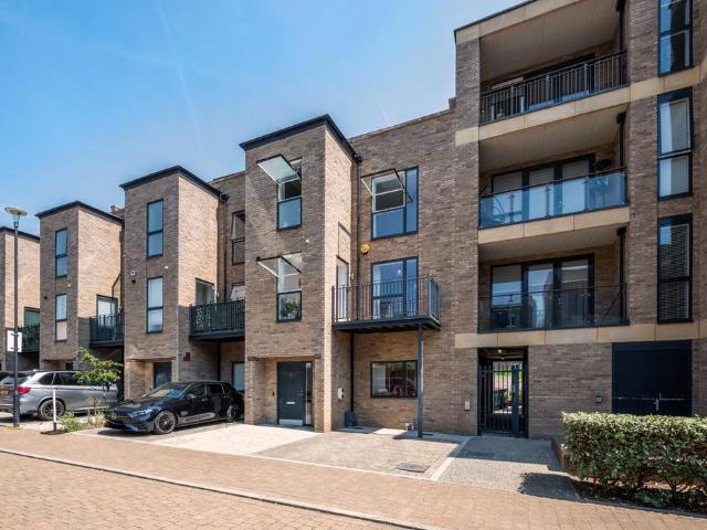 4 bedroom house for sale