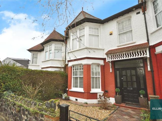 4 bedroom house for sale