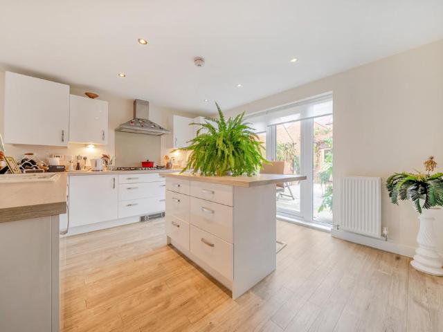 4 bedroom house for sale