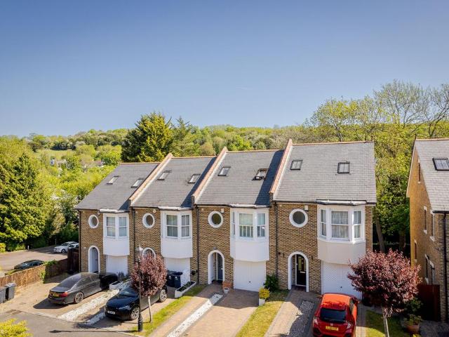 4 bedroom house for sale