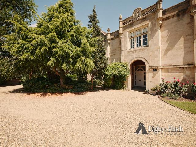 4 bedroom house for sale