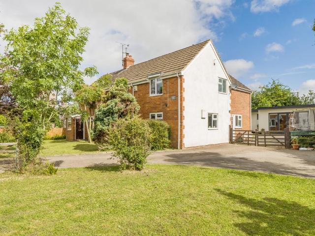4 bedroom house for sale