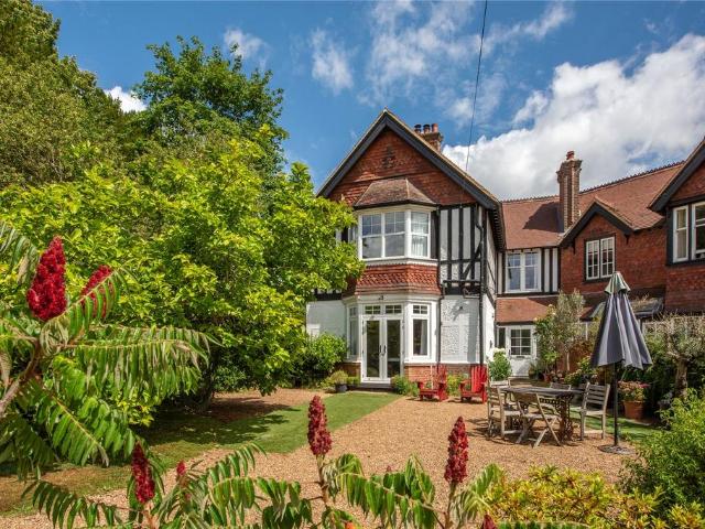 4 bedroom house for sale