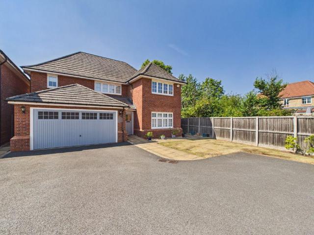 4 bedroom house for sale