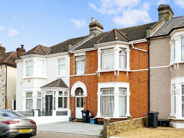 4 bedroom house for sale