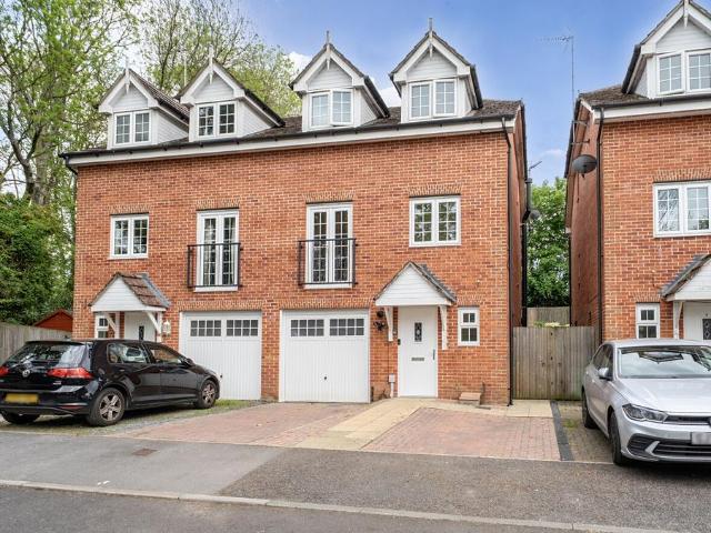 4 bedroom house for sale