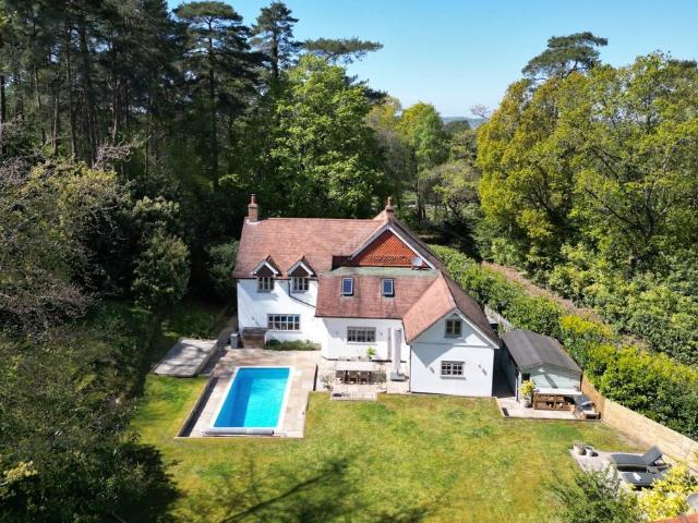 4 bedroom house for sale