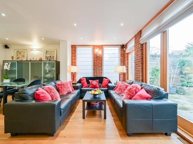 4 bedroom house for sale
