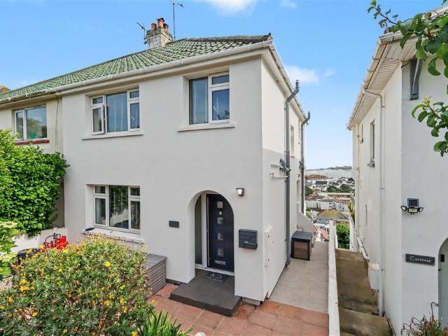 4 bedroom house for sale
