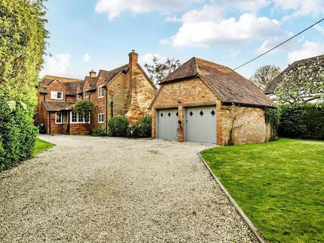 4 bedroom house for sale