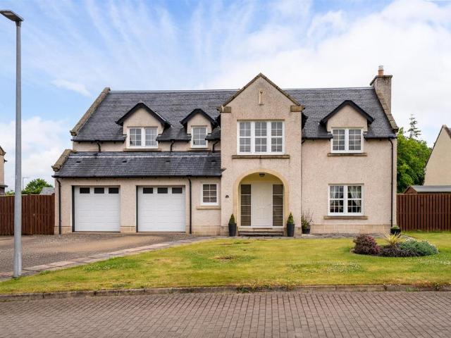 4 bedroom house for sale