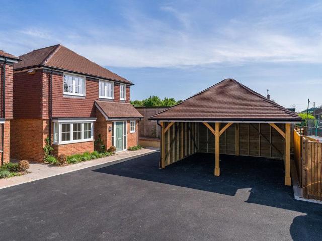 4 bedroom house for sale