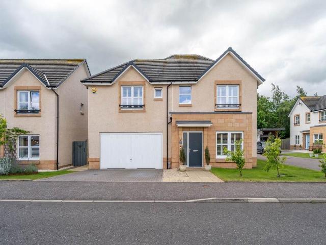 4 bedroom house for sale