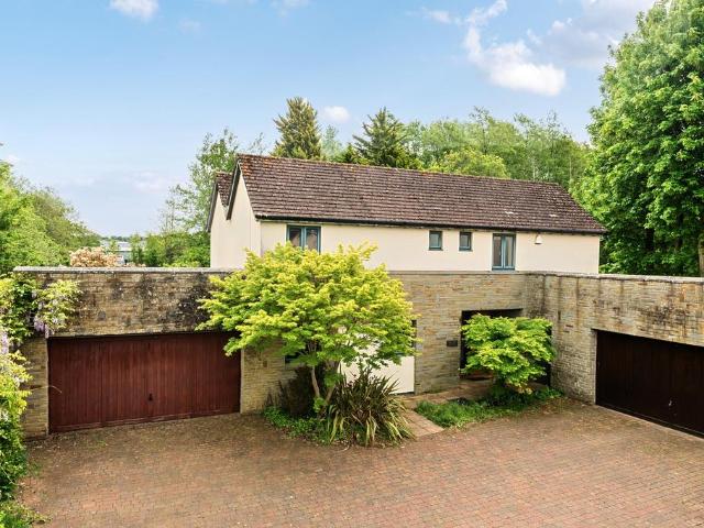 4 bedroom house for sale