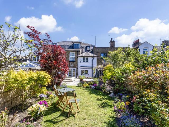 4 bedroom house for sale