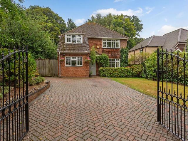 4 bedroom house for sale