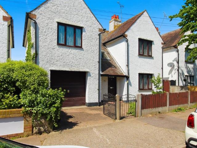 4 bedroom house for sale