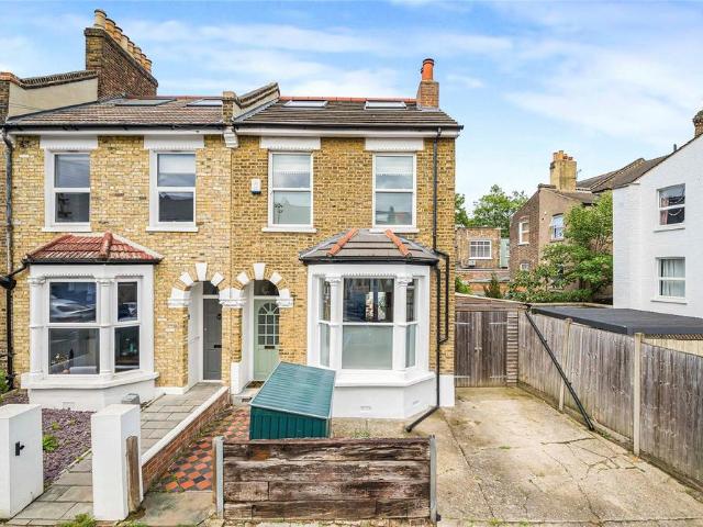 4 bedroom house for sale