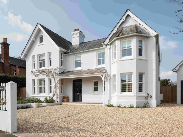 4 bedroom house for sale