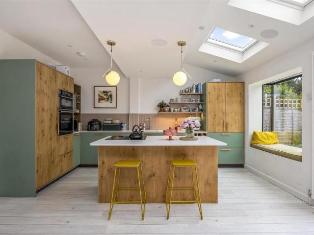 4 bedroom house for sale