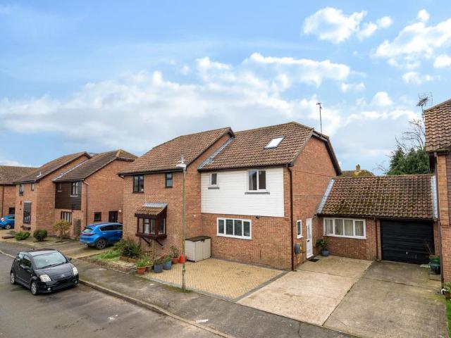 4 bedroom house for sale