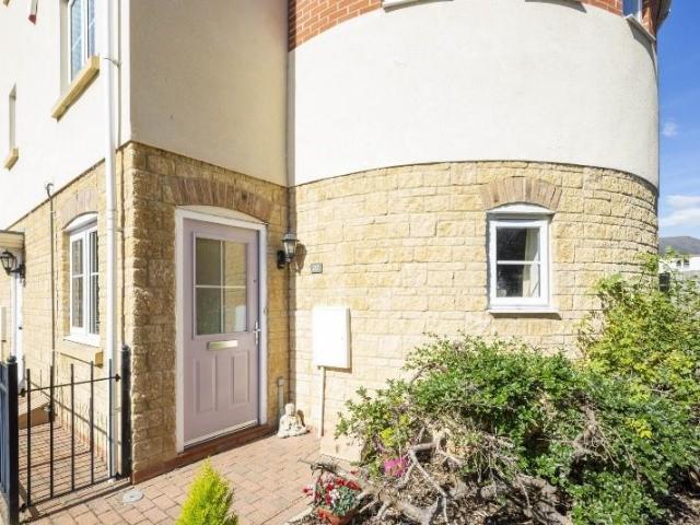 4 bedroom house for sale
