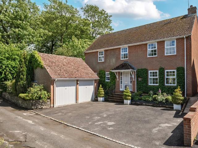 4 bedroom house for sale