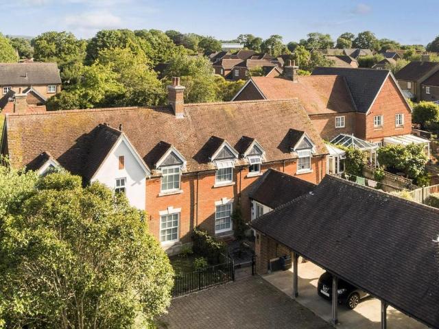 4 bedroom house for sale